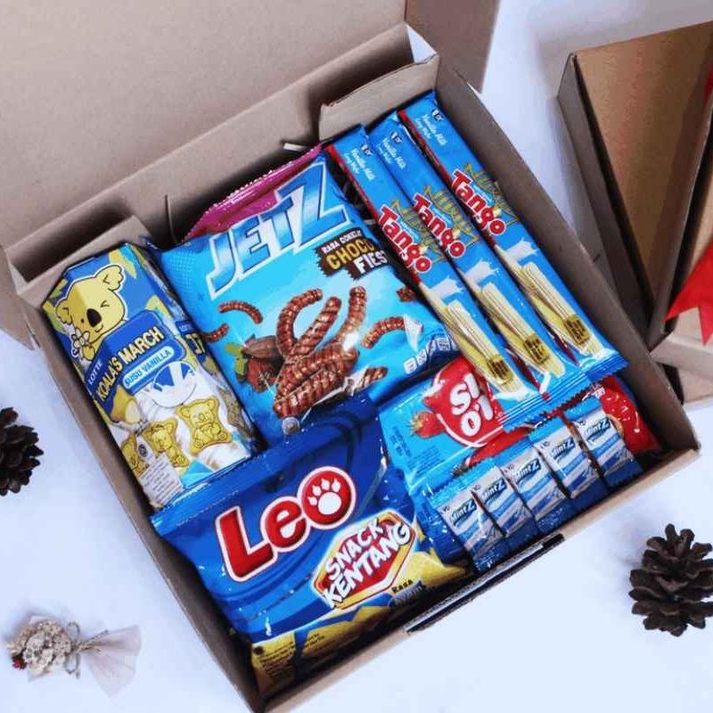 Jual HAMPERS SNACK JAJAN KEKINIAN MURAH - KADO SIMPLE di Seller Kreatif ...