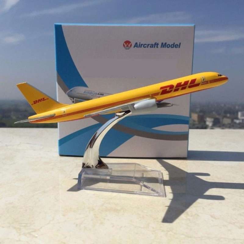 Promo Diecast Pesawat Terbang Dhl Boeing 757 B757 Aircraft Diskon 10% ...
