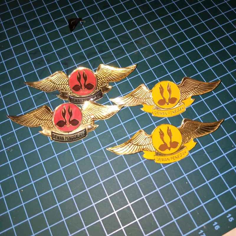 Jual Wing Dewan Pramuka Kuningan fiber penegak/penggalang di Seller ...