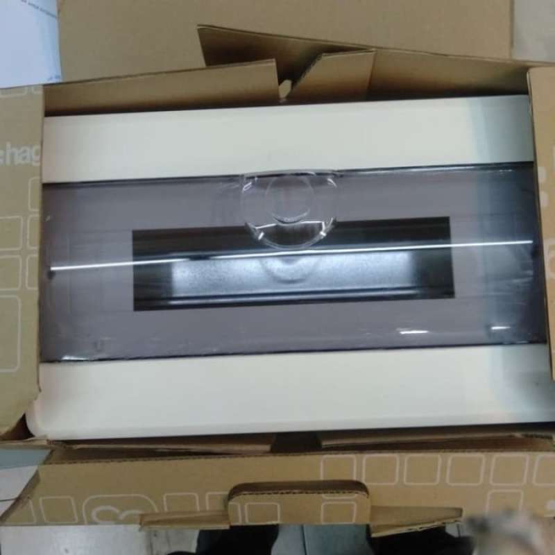 Jual Box MCB Hager 12 Grup Outbow VS112TVA / Box Mcb Outbow 12 Grup di ...