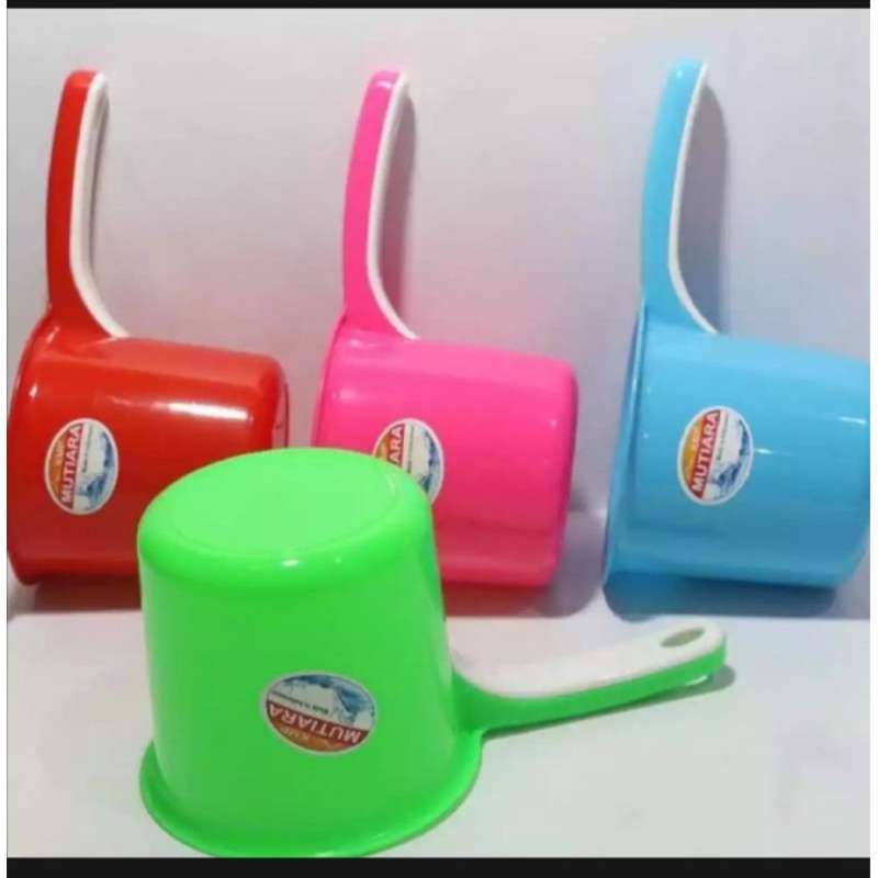 Jual Gayung Mandi Anak / Gayung Air Plastik / Gayung Mandi Polos Warna ...