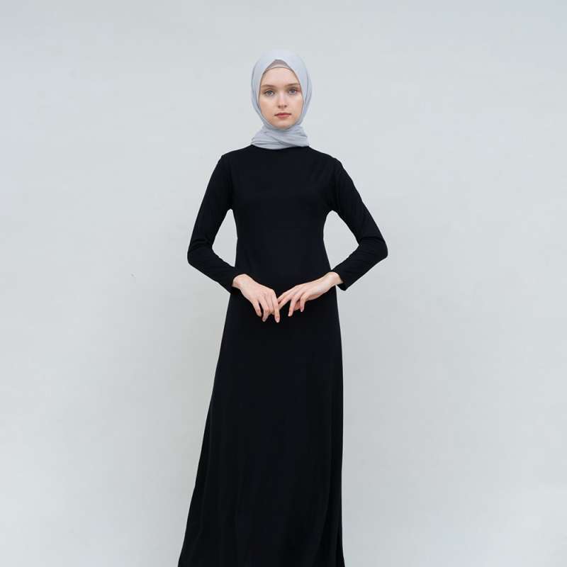 20 Merek Baju Inner Gaya Stylish, Nyaman di Segala Kesempatan - Blibli ...
