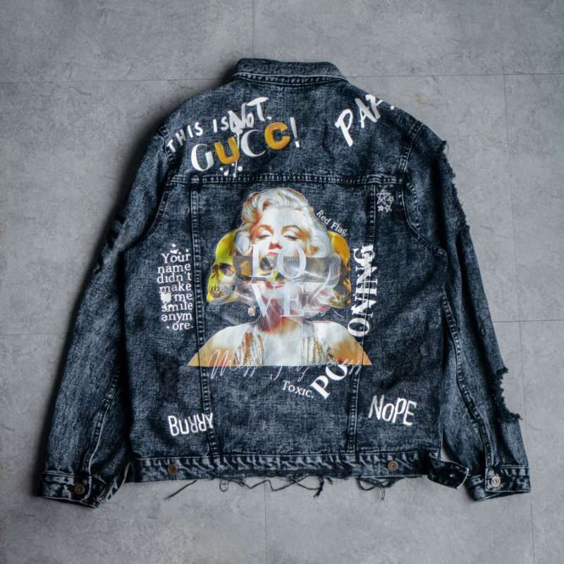 Fashion Item yang Wajib Dipunya buat Style Streetwear - Blibli Friends