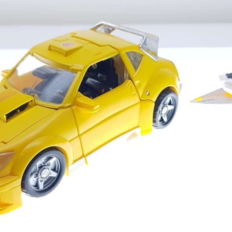 Jual Bumblebee Henkei Deluxe Class Transformers Classic Di Seller Pasar ...