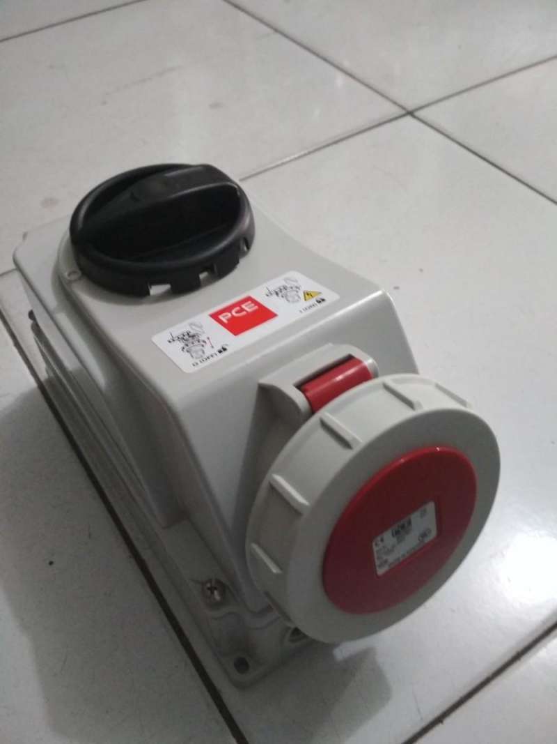Jual Cee-switched Interlocked Socket 32a 5p 6h Ip66/ip67 Pce 75252 Di ...