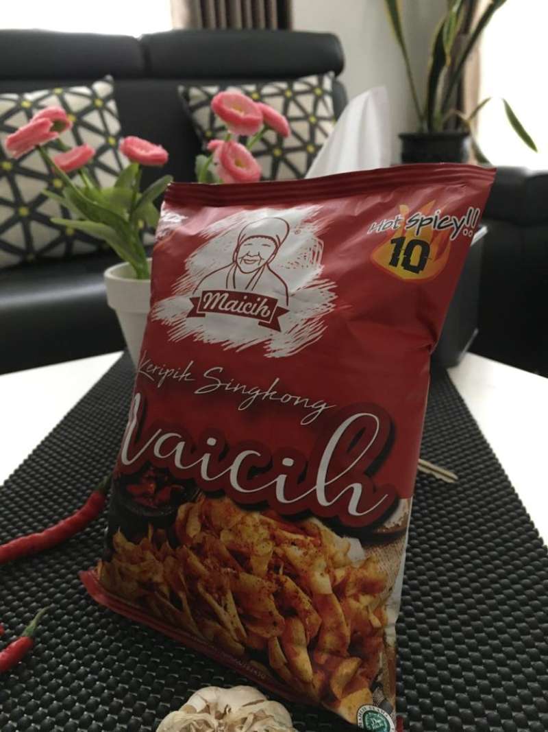 Jual MAICIH KERIPIK SINGKONG LEVEL 10 di Seller geraisnack - Kab ...