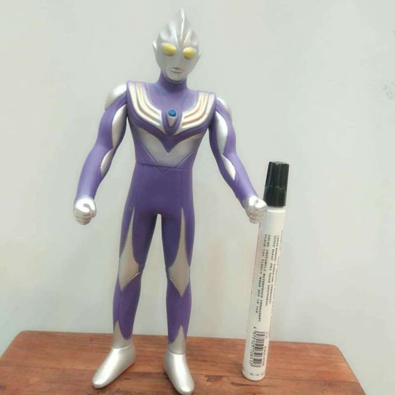 Jual Action Figure Ultraman Tiga Purple Tinggi Sekitar 8 Inch Di Seller ...