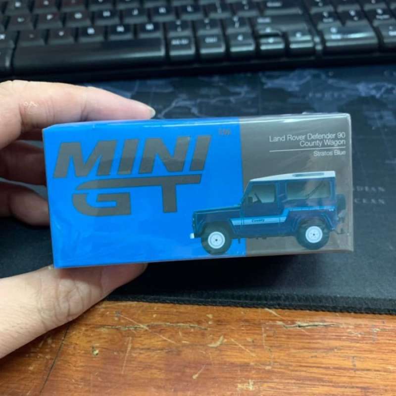 Jual Mini Gt 353 Land Rover Defender 90 County Wagon Stratos Blue Rhd ...