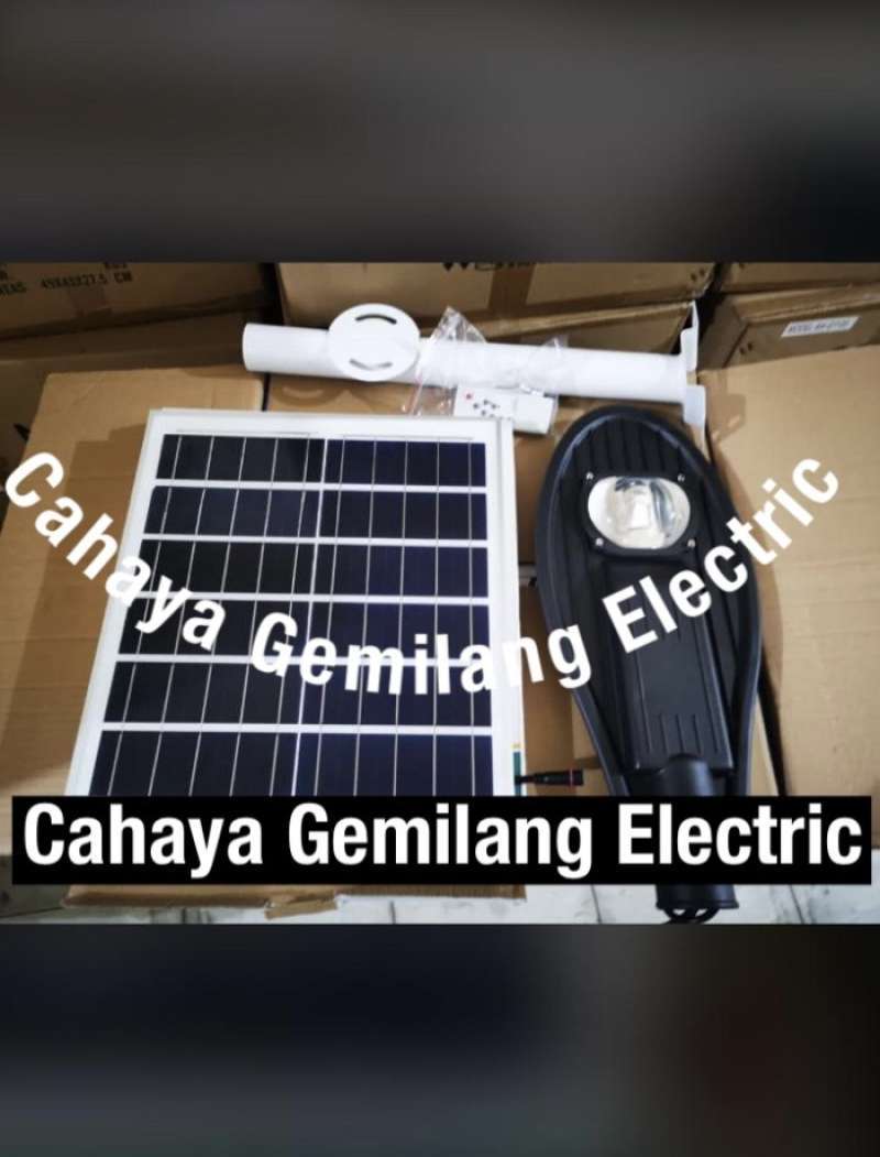 Promo Lampu Jalan Solar Cell 50w 50watt Tenaga Surya Pju Cobra Led