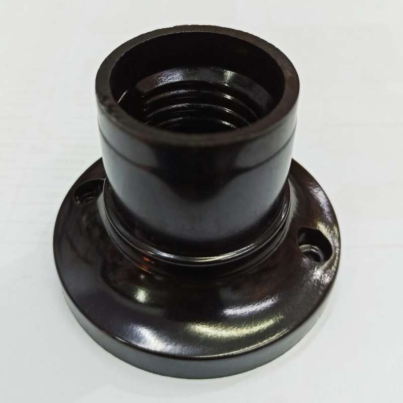 Jual Broco Fiting Lampu Hitam Fiting E27 Tipe 210l Di Seller Tk. Cahaya ...