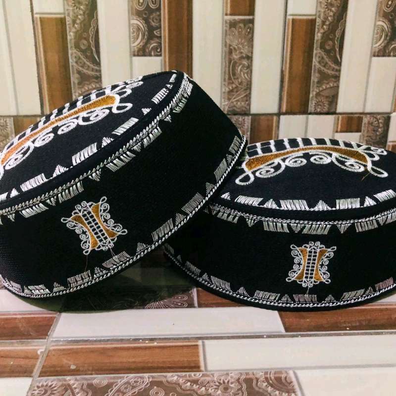 Jual Peci Kopeah Terompah Malaysia Logo Pintu Aceh/peci Putih Haji/peci ...