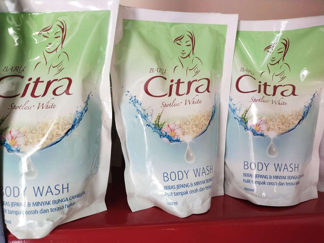 Jual Citra Body Wash 400ml (beras Jepang & Minyak Bunga Camellia) Di ...