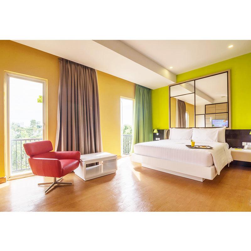 Jual Maxone Hotel - Max Love 255 Room E-Ticket [Include Breakfast] di ...