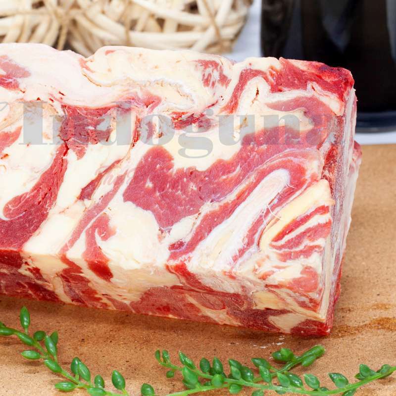 Jual Daging sapi AUS Chuck - Sampil 1 KG - Indoguna Halal di Seller ...