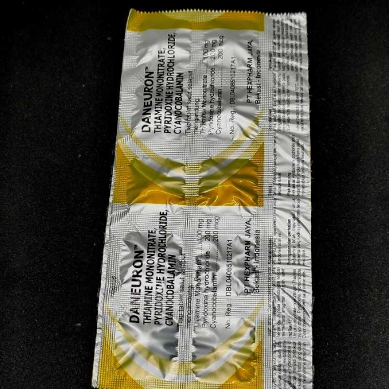 Jual DANEURON Vitamin B1,B6,B12,kemasan Strip di Seller TiaraShop - Kab ...