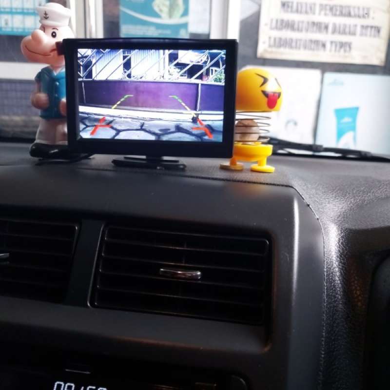Jual Paket Kamera Mundur Parkir Rear View Camera Ccd Dengan Monitor 5 ...