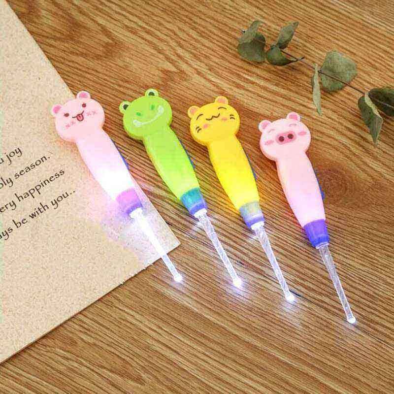 Jual Earpick Cartoon LED Animasi Karakter Pembersih Telinga - PINK CAT ...