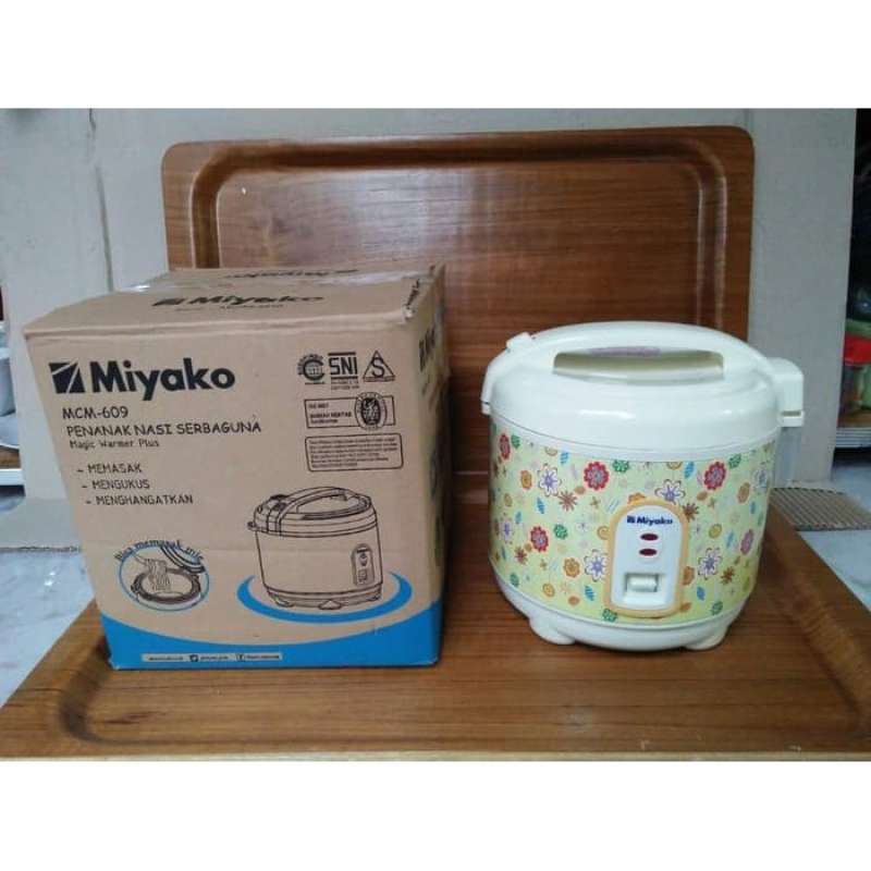 Jual Limited - Rice Cooker Miyako-Mcm 609 Kapasitas 0.6 Liter di Seller ...