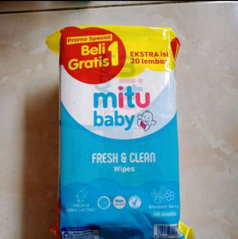 Jual Tissue Basah Mitu Baby Fresh & Clean Wipes - Blossom Berry Biru di ...