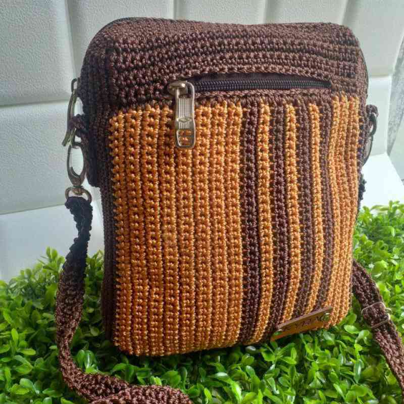 Yuk, Cari Tahu Cara Membuat Tas Rajut - Blibli Friends