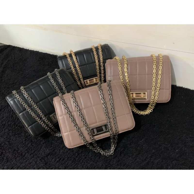 Cara Membersihkan Rantai Tas yang Menghitam, Bisa Bersih Lagi Loh ...