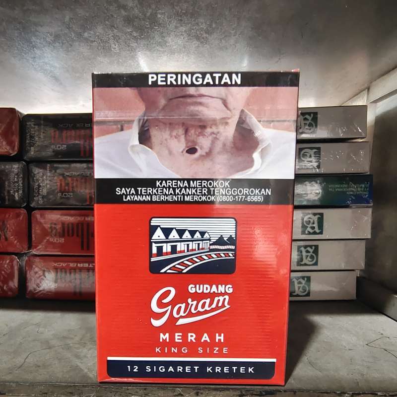 Jual Rokok Gudang Garam Merah 12 - King Size di Seller Pasaraya Krian ...