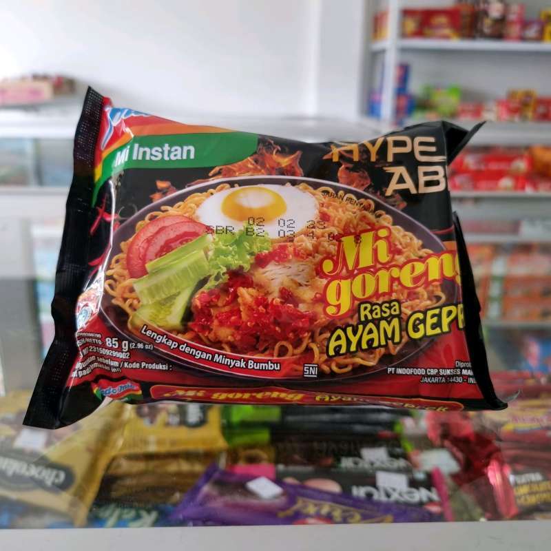 Jual Indomie goreng rasa spesial/ayam pop/rendang/geprek/rica-rica ...