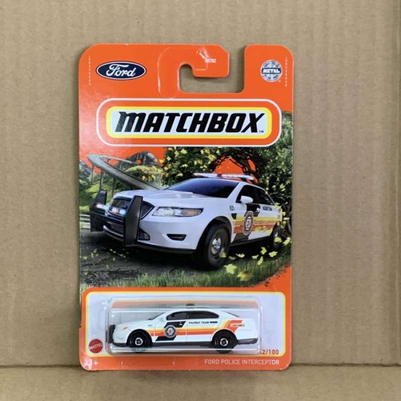 Jual Matchbox Ford Police Interceptor Putih - Lot C 2022 di Seller Tedy ...