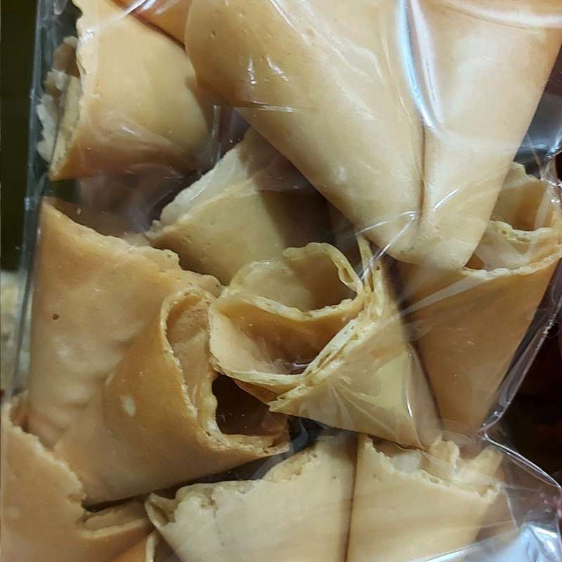 Promo Semprong Segitiga Manis Diskon 15% di Seller Alba.29 - Cengkareng ...