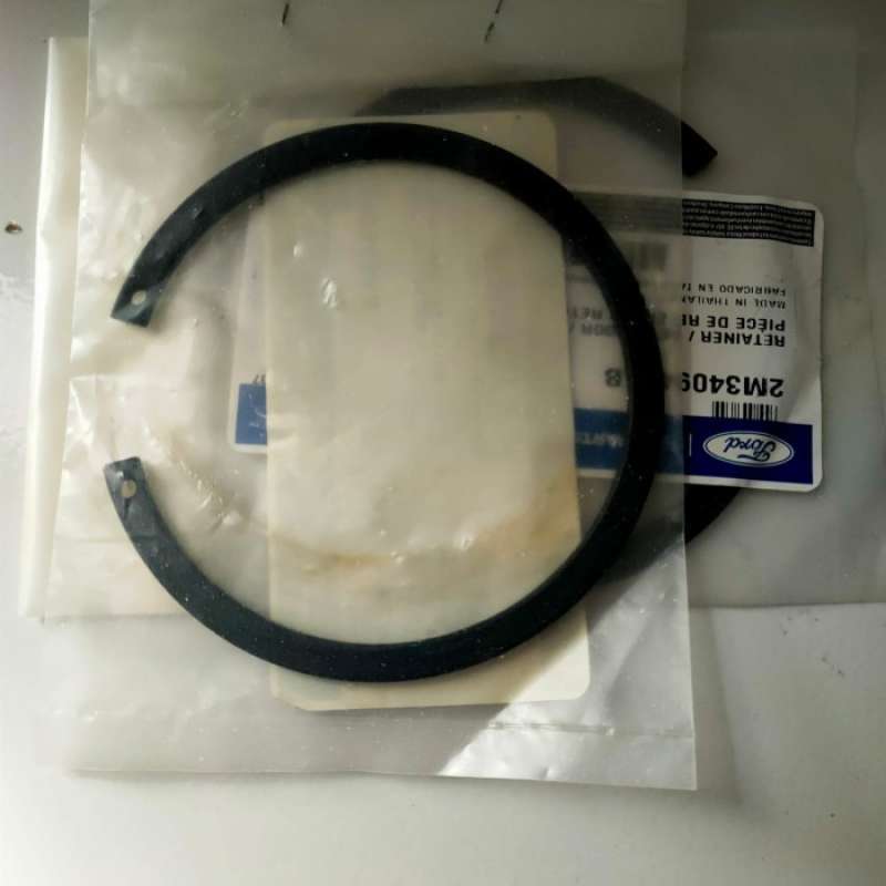Promo retainer kancingan bearing roda depan ford everest ford ranger ...