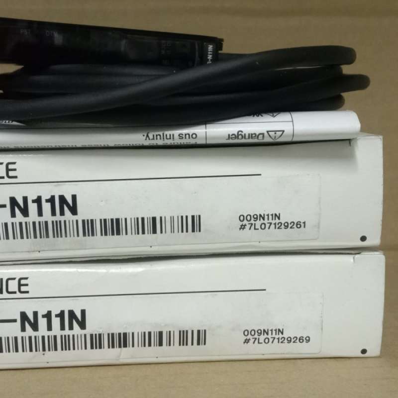 Keyence Fs N11n Specs NEW KEYENCE FS-N11P FIBER AMPLIFIER SENSOR Corp ...