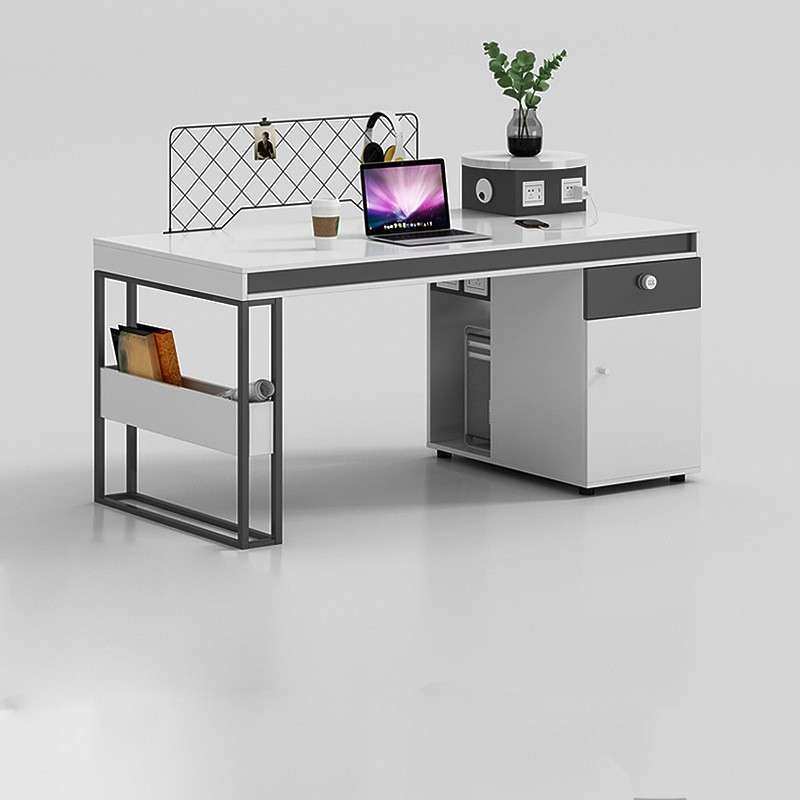 Jual Vigo Workstation Workdesk Office Meja Kantor Partisi Modern ...