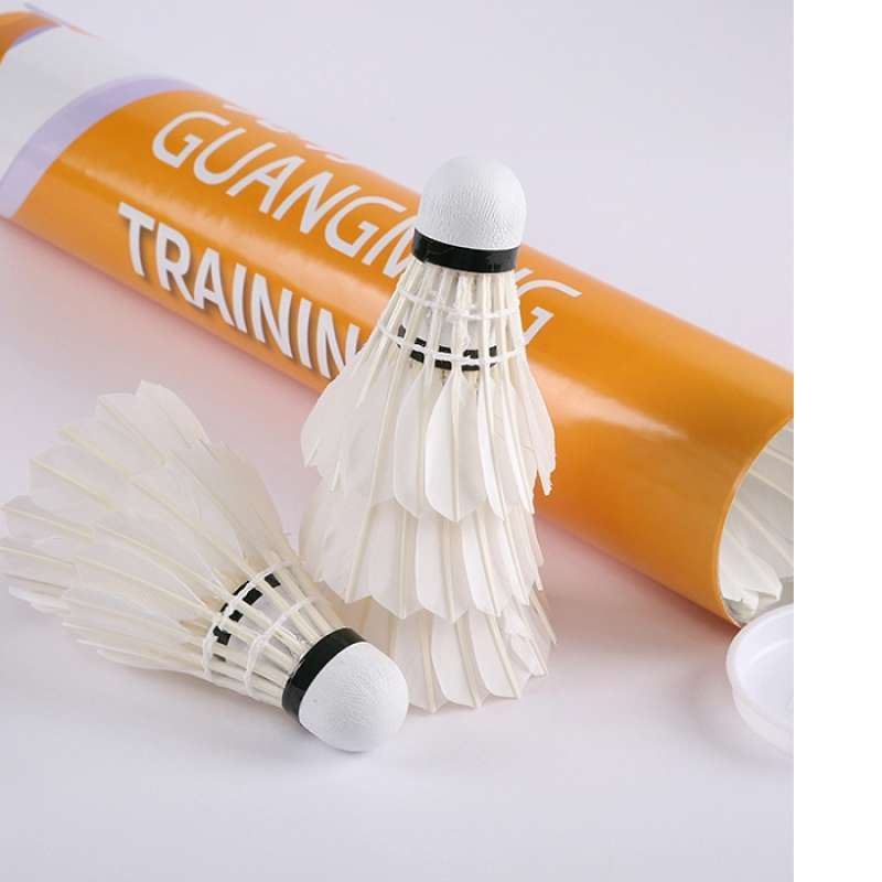 Merk Shuttlecock Terbaik, Merk Mana Favorit Kamu? - Blibli Friends