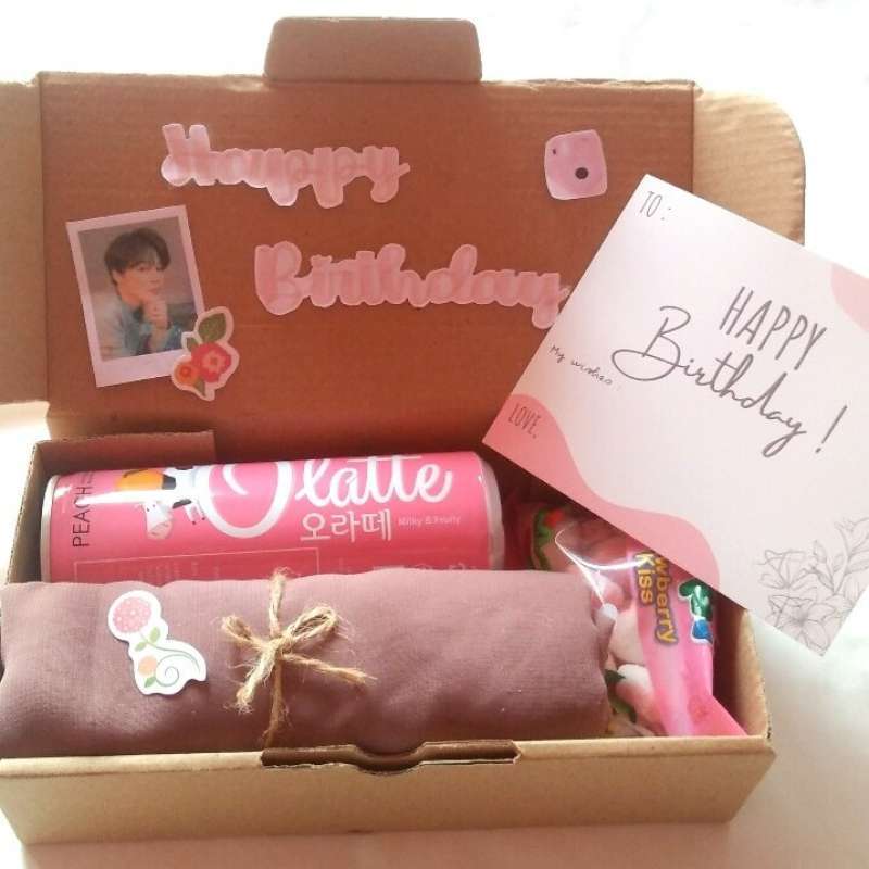 Promo Gift Box Paket Hadiah Ulang Tahun Wisuda Graduation Hampers ...