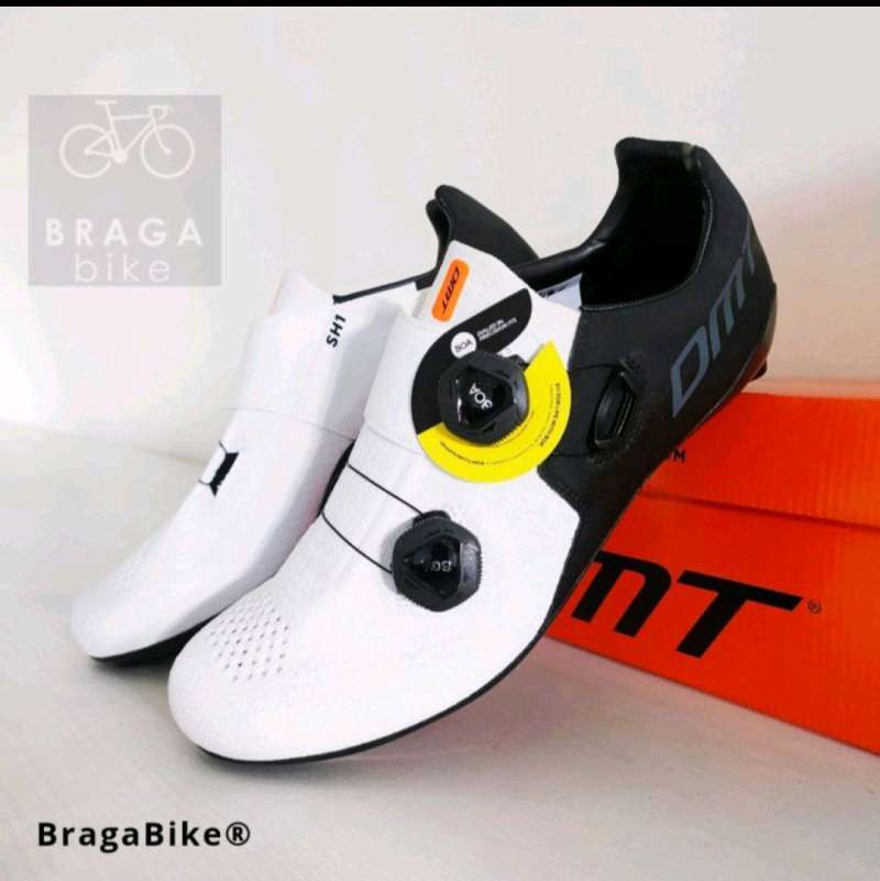 Jual DMT SH1 ROAD CYCLING SHOES - CARBON WHITE BLACK 42 di Seller BBO ...