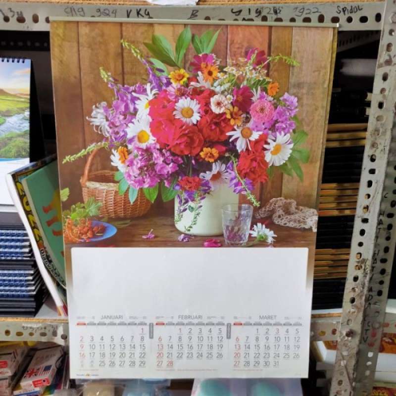 Jual TS - Kalender dinding triwulan 2022 rangkaian bunga di Seller ...