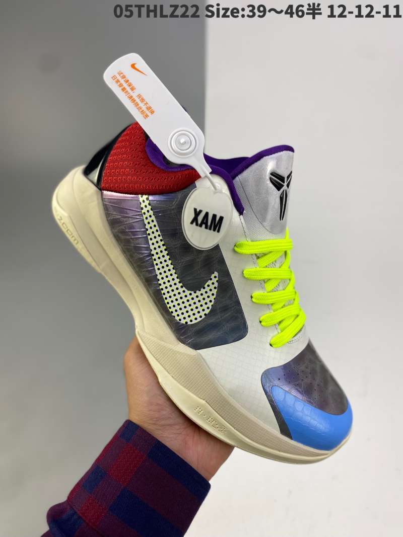 Jual Five generations of Kobe Bryant Clown quot Black out full forefoot ...