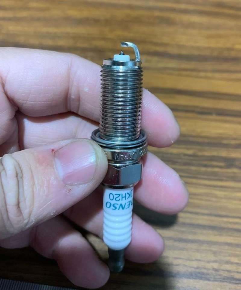 Jual Busi Iridium Toyota Innova Bensin 04'-15' Ikh20 Denso Original Di ...