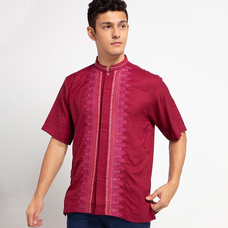 Jual Baju Koko Pria Merah Marun 🏷️ Model Kekinian, Premium, & Harga ...
