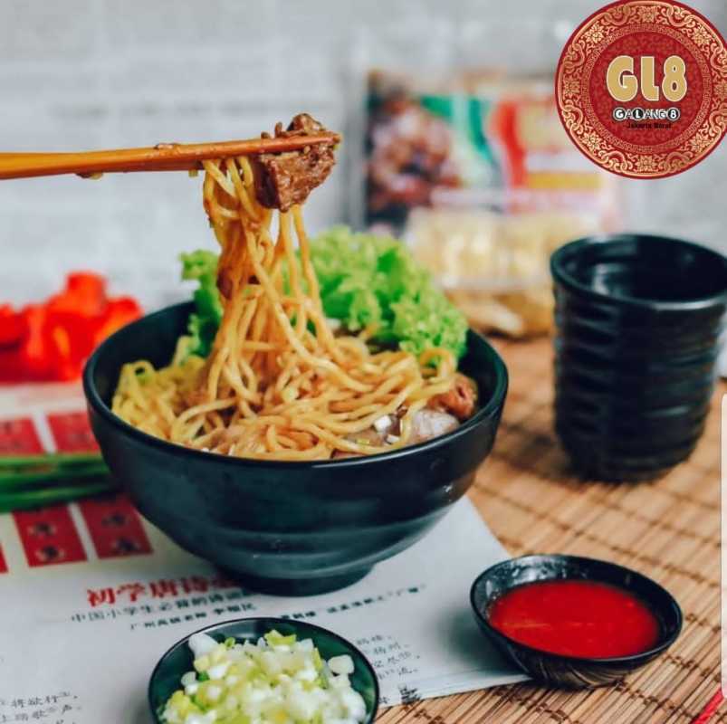 Jual BAKMI BABI KECAP / CWIE MIE BABI KECAP isi 2 PORSI -FROZEN FOOD GL8 di Seller WIBI'S STORE ...