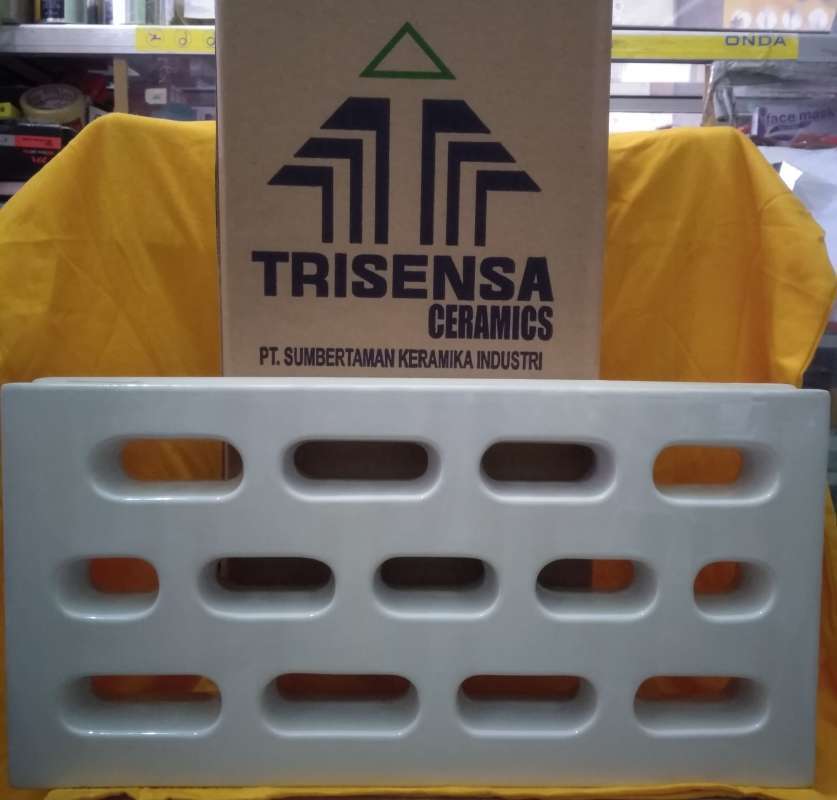 Jual Roster Keramik Trisensa Ro72e Ukuran 20*40 Di Seller Tawionline ...