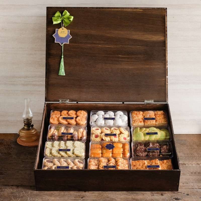 Jual Parsel Ramadan Raja Ampat Jawara Roti & Kue Kue Kering Di Seller ...