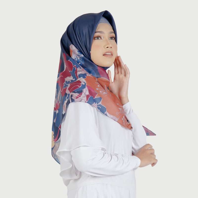 10 Rekomendasi Hijab Voal Design Eksklusif, Siap Tampil Memukau untuk ...