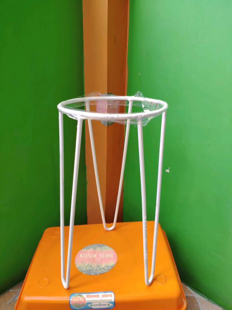 Jual STANDING POT BESI D20XT30CM - Putih D18xt30cm di Seller KLESEM ...