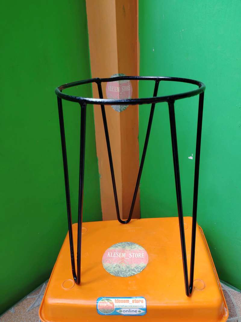 Jual STANDING POT BESI D20XT30CM - Hitam D15xt30cm di Seller KLESEM ...