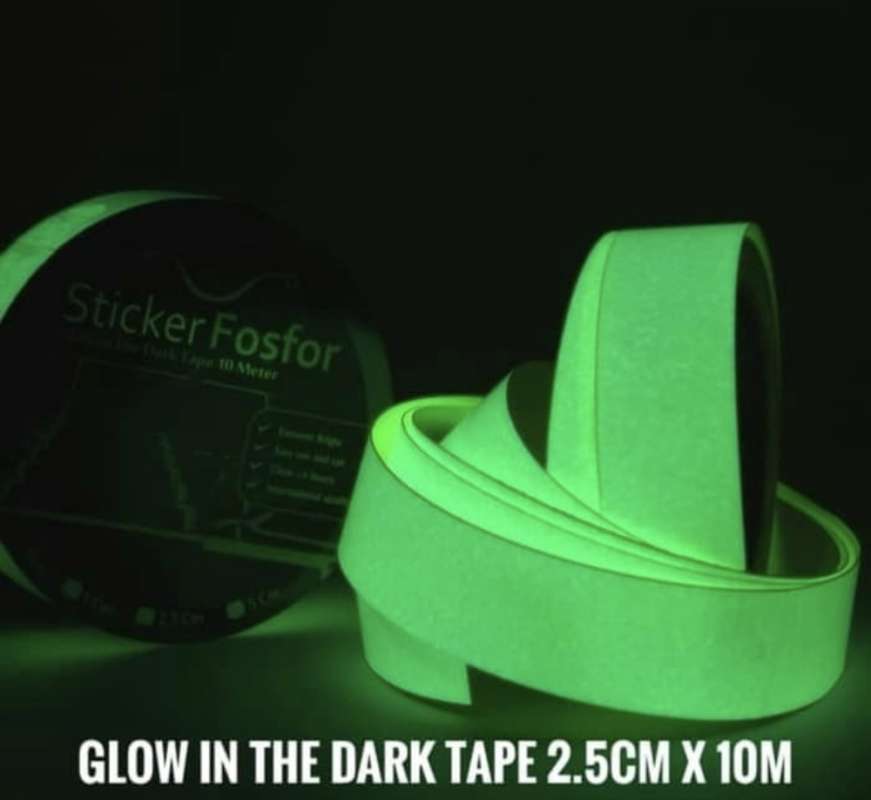 Jual GLOW IN THE DARK TAPE 2.5CM X 10M GLOW TAPE STICKER FOSFOR LAKBAN ...