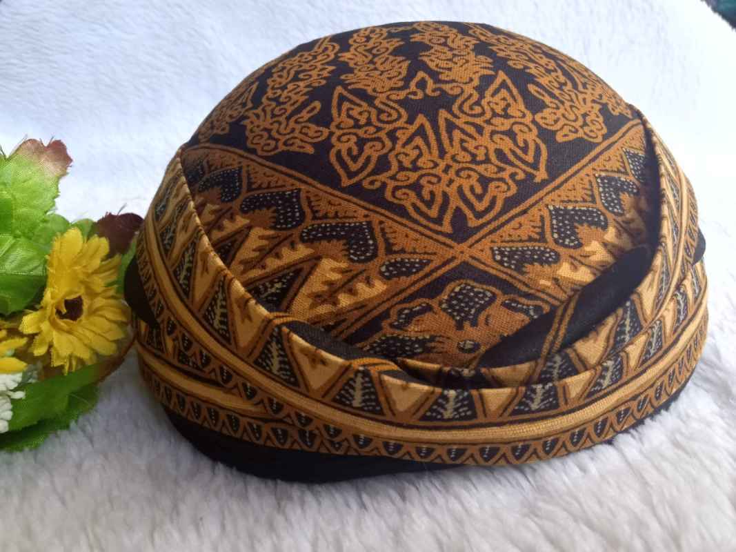 Jual Topi Adat Jawa Blangkon Bapak Model Solo Keren Aksesoris Kepala ...