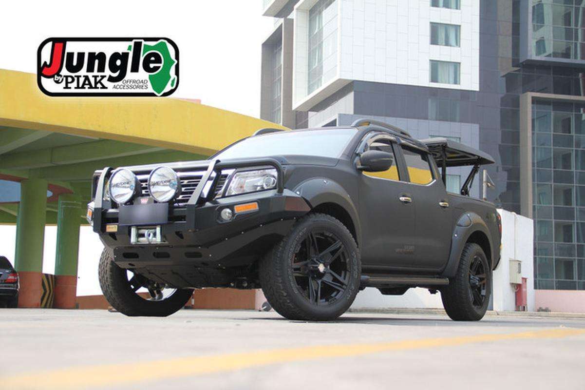 Jual Piak Jungle 3 Loop Bullbar For Nissan Navara NP300 - Black di ...