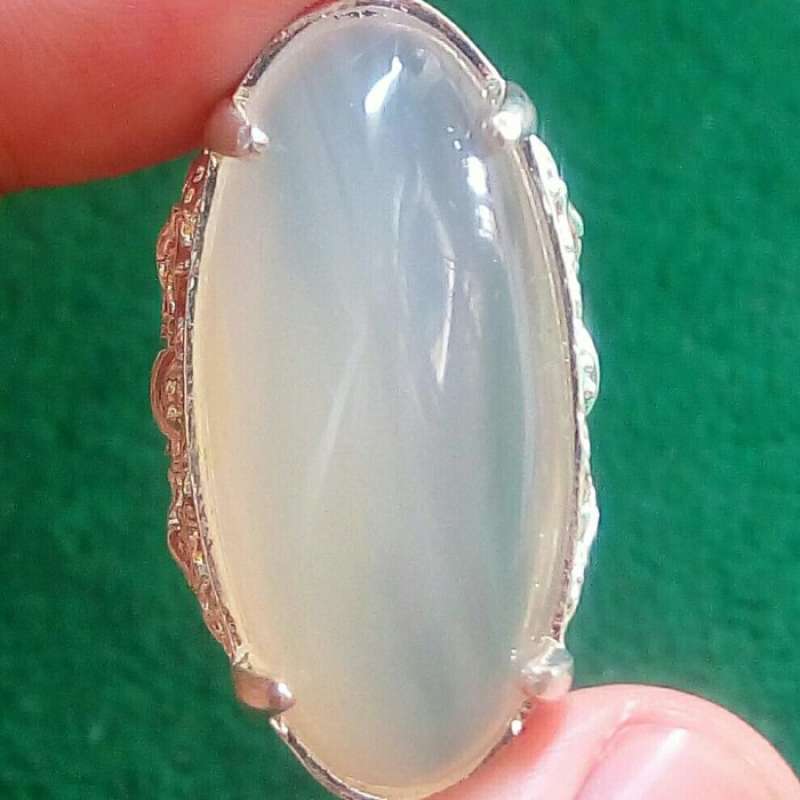 Batu Anggur Pacitan Hijau