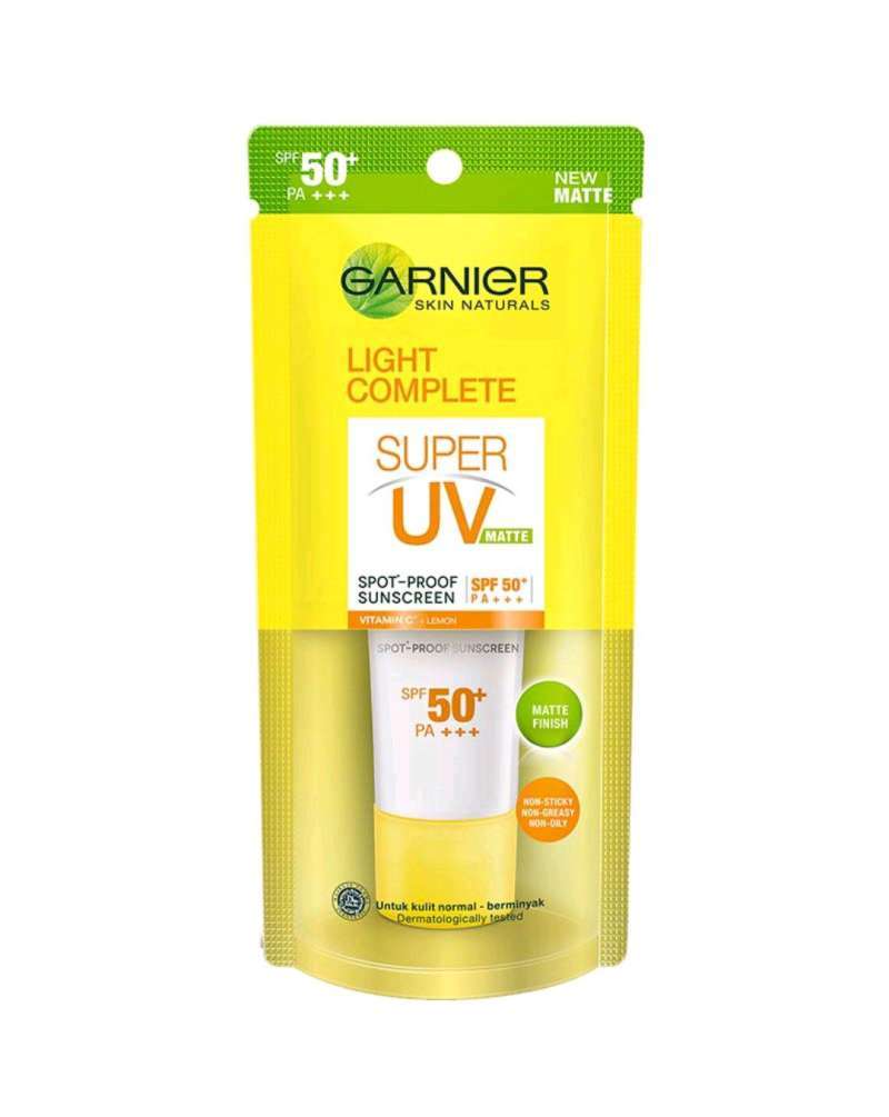 Jual Garnier Light Complete Super UV Spot Proof Sunscreen SPF 50+ PA ...